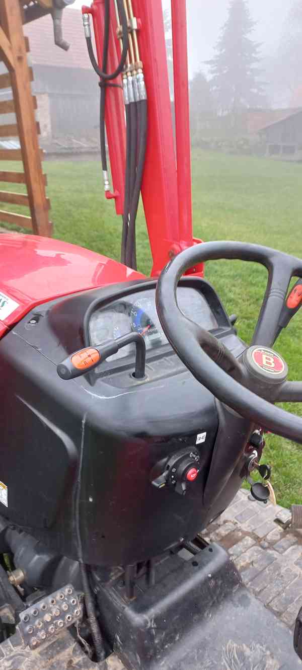 Silný malotraktor Branson (45 HP!) - bazar - Hyperinzerce.cz