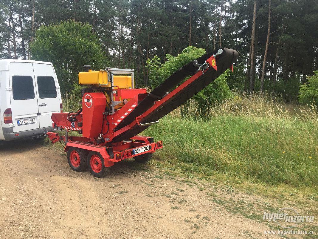 Prodám mobilní drtič štěpkovač caravaggi bio 600D - bazar - Hyperinzerce.cz