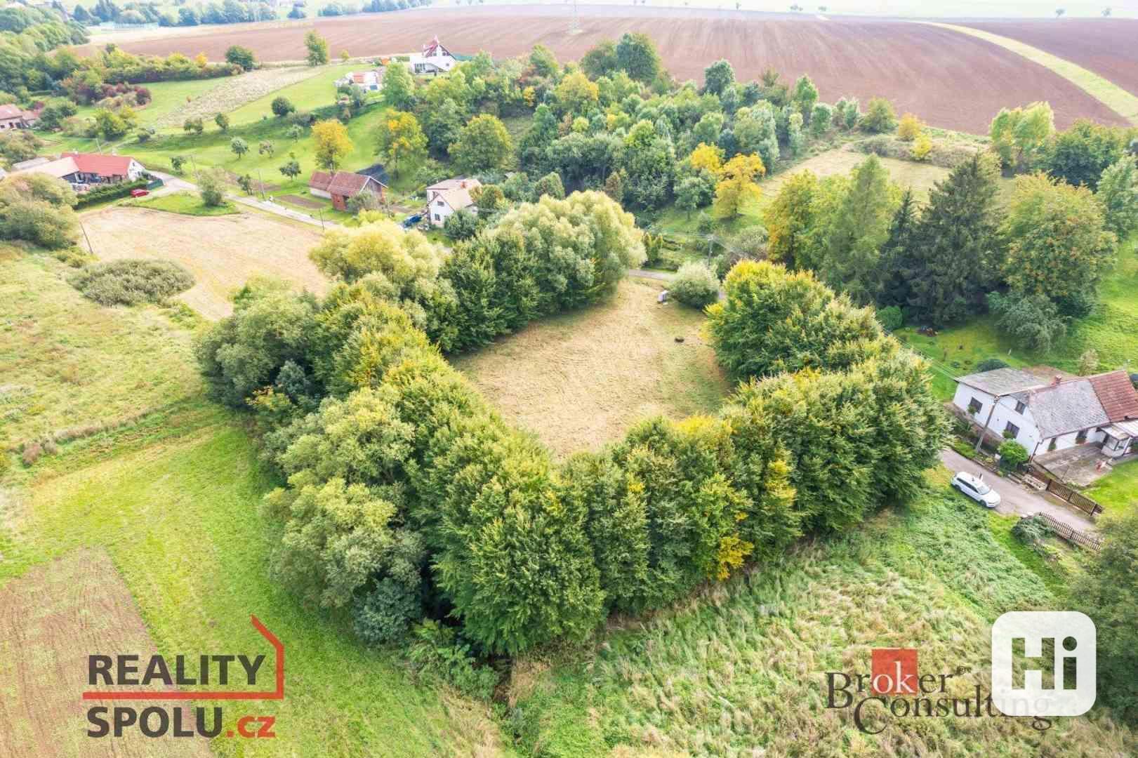 Prodej, Pozemky pro bydlení, 1199 m2 - - bazar - Hyperinzerce.cz