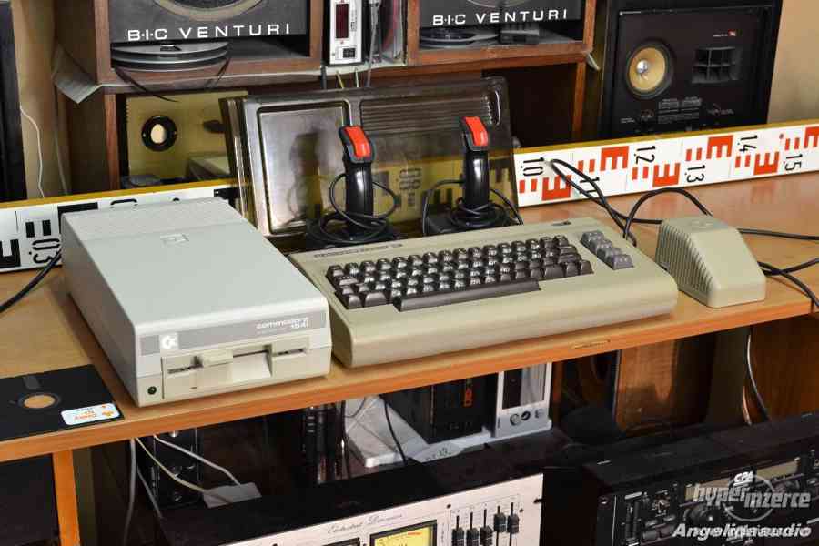 Commodore C64, Single Drive Floppy Disk Mod. 1541, trafo - bazar ...