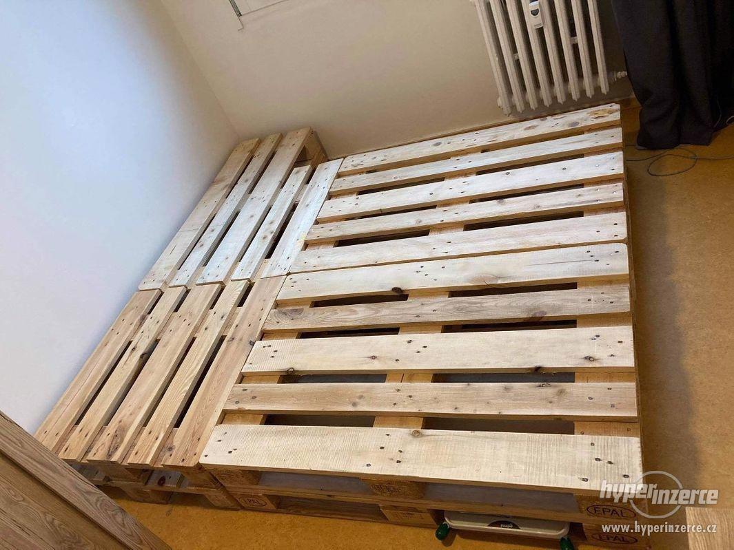 Paletová postel - bazar - Hyperinzerce.cz