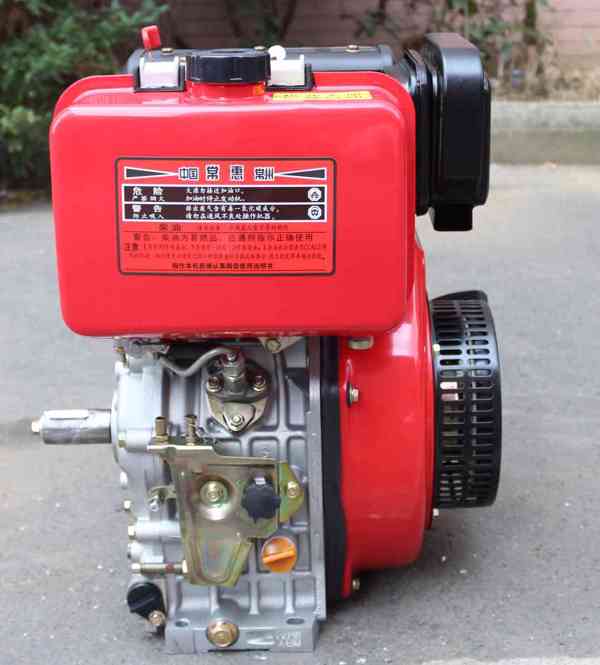 NAFTOVY MOTOR GREEN POWER Elektro /Rucni START - bazar - Hyperinzerce.cz