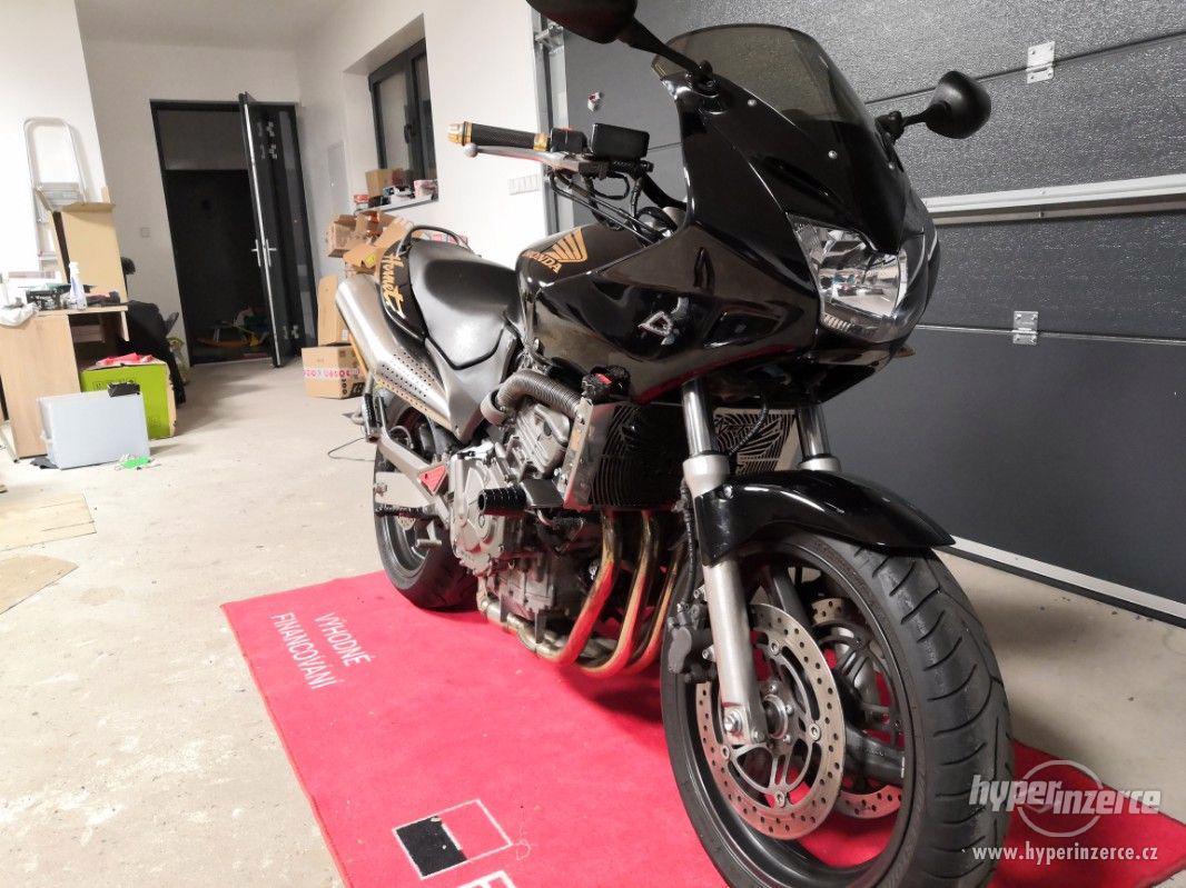 Nabízím Honda cb 600 Hornet r.v.2000 - bazar - Hyperinzerce.cz