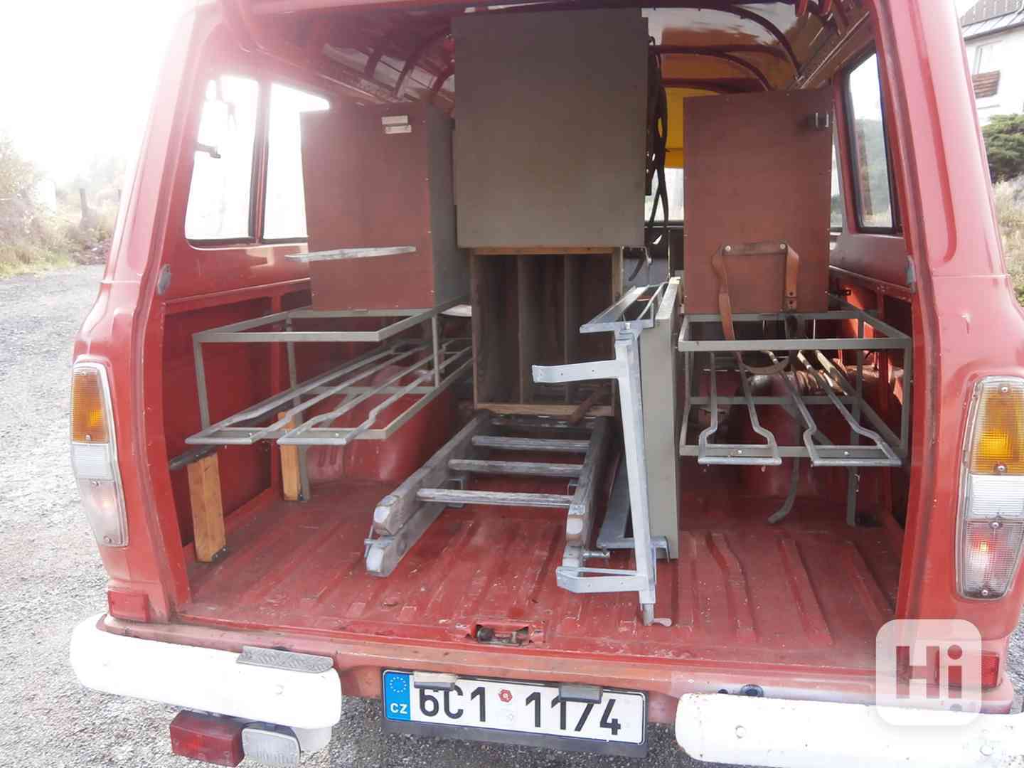 FORD TRANSIT MK1, BUS, VETERÁN, 9 míst, DPH - bazar - Hyperinzerce.cz