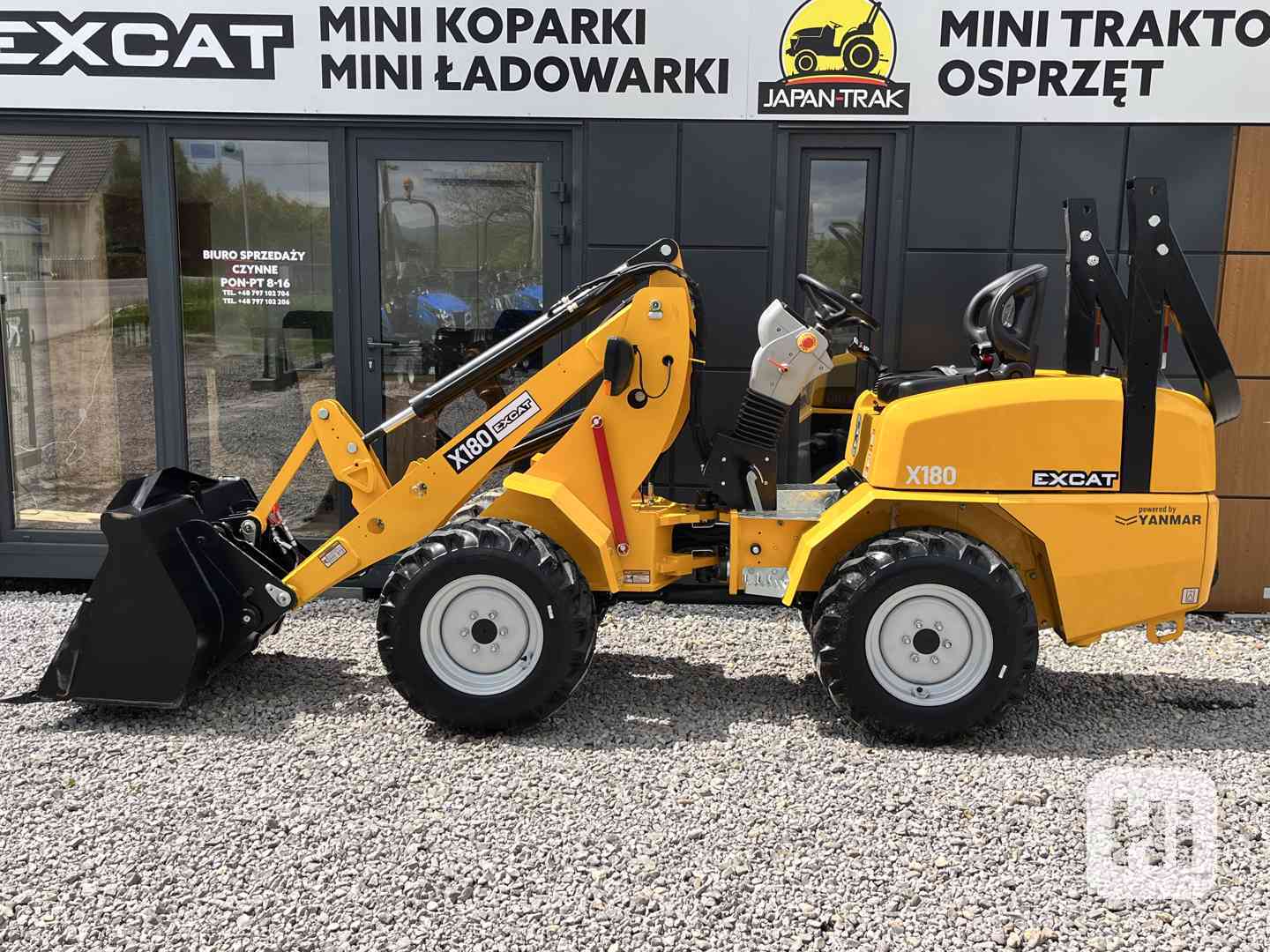 NOVÝ minikolový nakladač Yanmar EXCAT X180, 4x4 - bazar - Hyperinzerce.cz