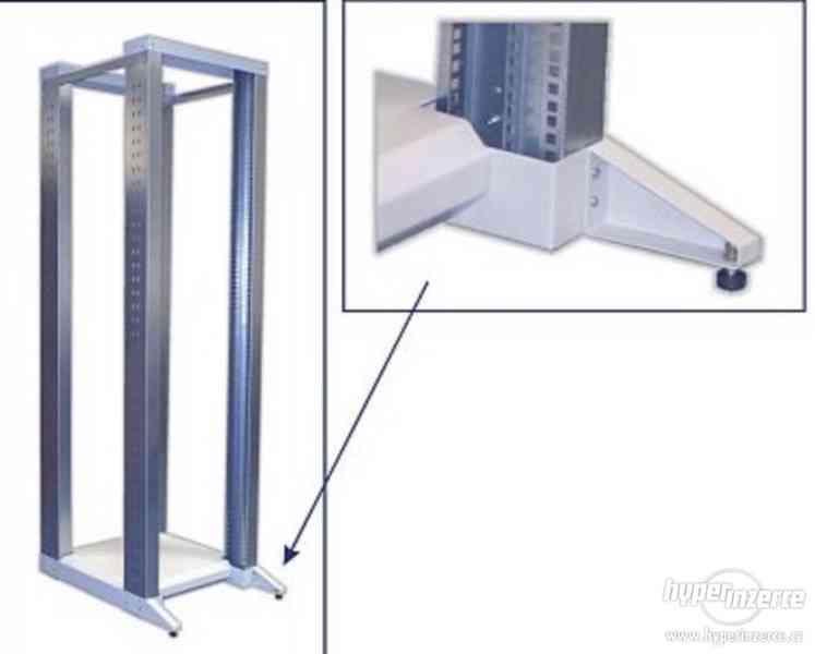 Server rack 19" rack 45U 600x800 Triton - bazar - Hyperinzerce.cz