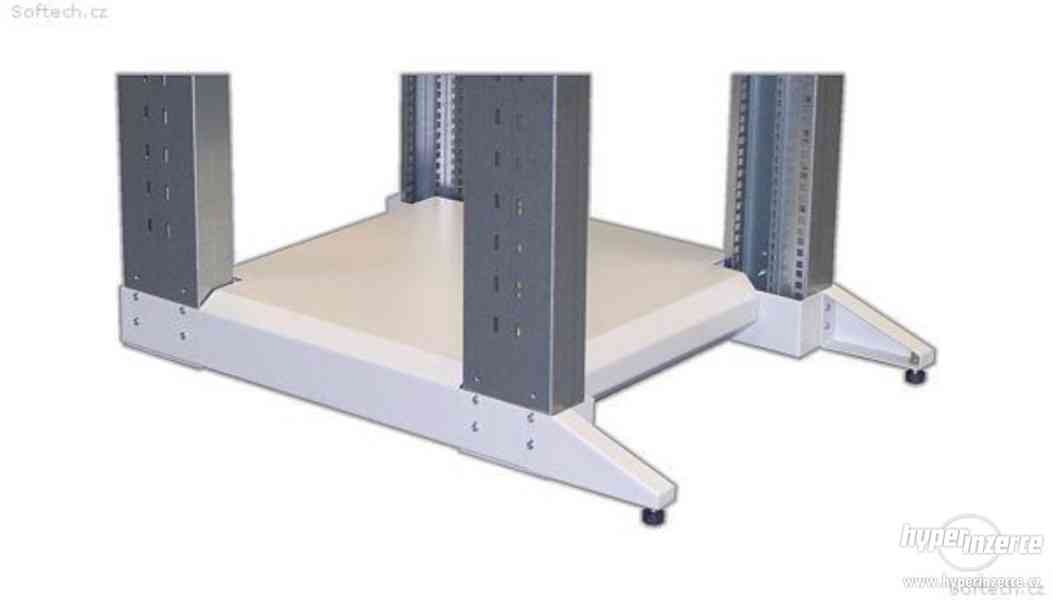 Server rack 19" rack 45U 600x800 Triton - bazar - Hyperinzerce.cz