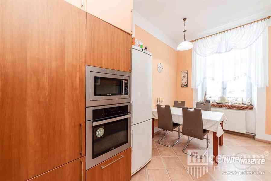 Prodej bytu 3+1 122 m2 náměstí Svobody, Jihlava - bazar - Hyperinzerce.cz