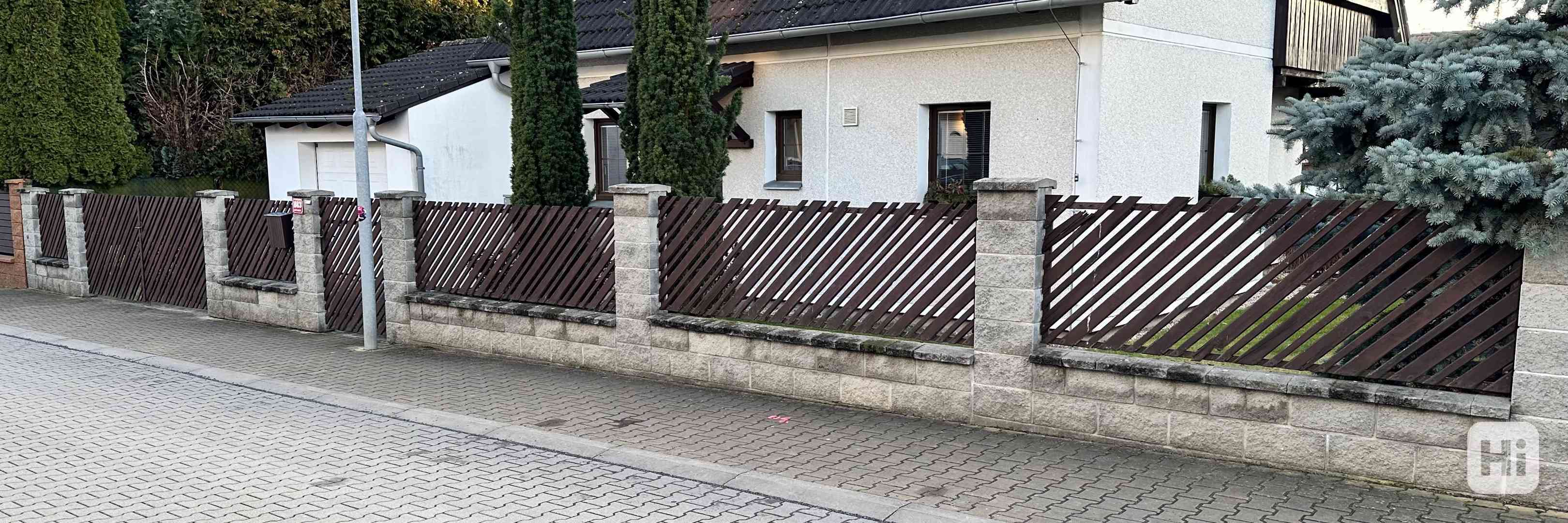 Plot, resp. plotová pole (jekl + dřevo) - bazar - Hyperinzerce.cz