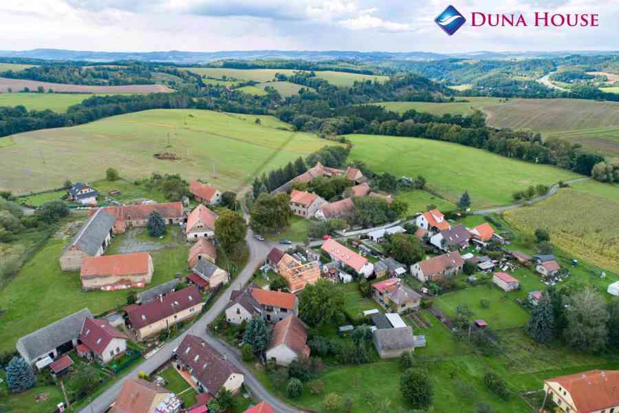 Prodej statku, Bezděkov (Vranov u Čerčan), pozemek 1103 m2 - bazar - Hyperinzerce.cz