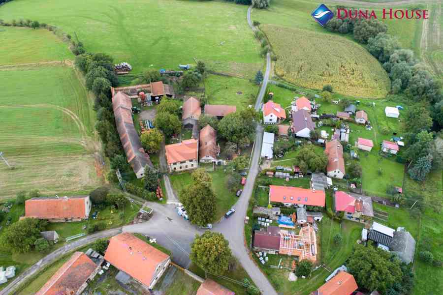 Prodej statku, Bezděkov (Vranov u Čerčan), pozemek 1103 m2 - bazar - Hyperinzerce.cz