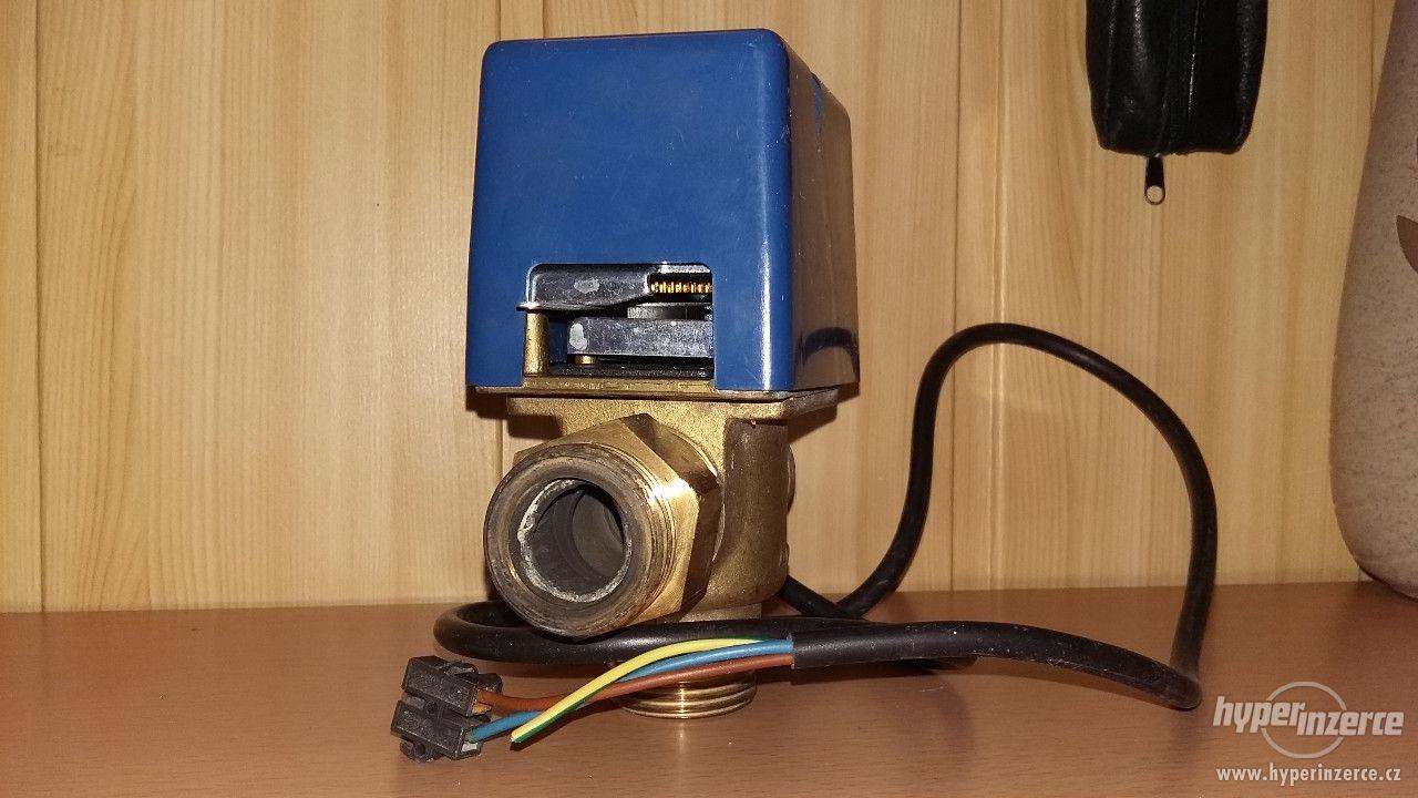 Trojcestný motorický ventil pro kotle MORA. - bazar - Hyperinzerce.cz