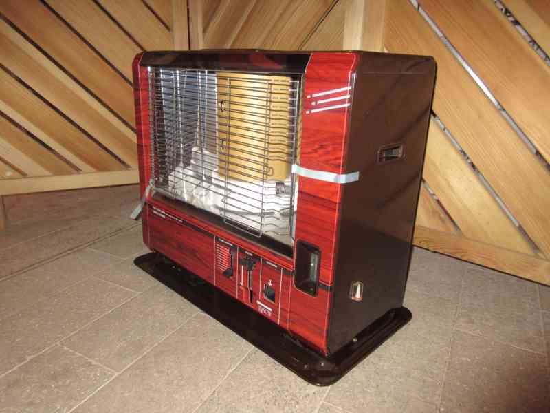 Petrolejová kamna TOYOKUNI DSK-34PW VARIO TURBO - bazar - Hyperinzerce.cz