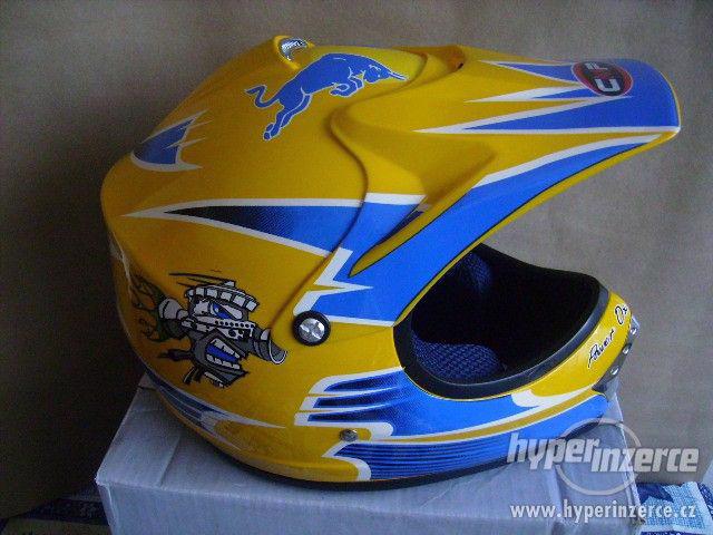 Moto helmy, moto přilbycestovní i krosové nové zabalené - bazar ...