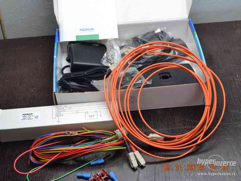 Nová auto hands-free sada Nokia CARK 128 - bazar - Hyperinzerce.cz