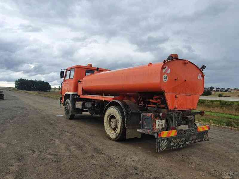 Liaz kropící cisternový vůz - bazar - Hyperinzerce.cz