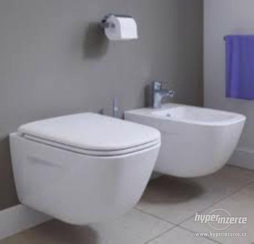 NOVÉ WC ZÁVĚSNÉ - hluboké splachování vč. SOFT-CLOSE sedátka - bazar - Hyperinzerce.cz
