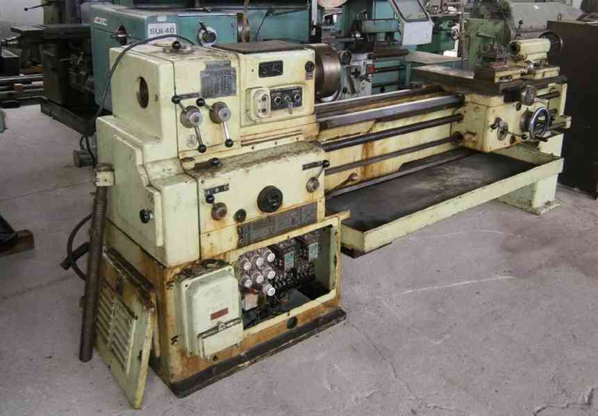 prodám soustruh SN 40/1500mm - bazar - Hyperinzerce.cz