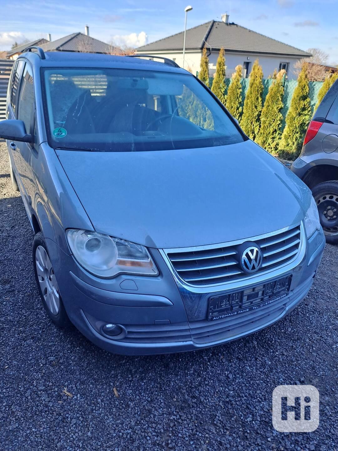 Vw touran 1.4tsi rok 2008 - bazar - Hyperinzerce.cz