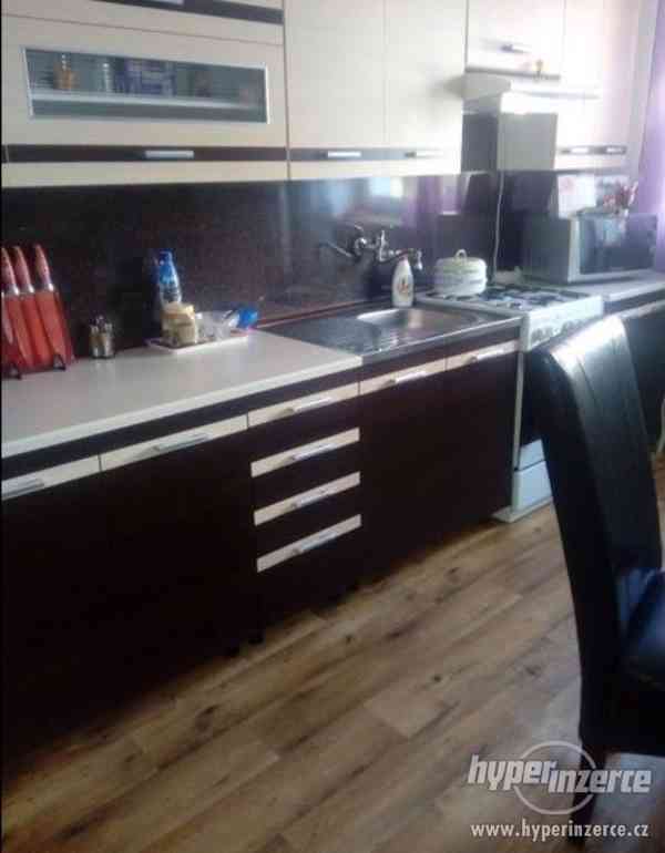 PRODEJ BYTU 3+1 V PRÁCHOVICÍCH - bazar - Hyperinzerce.cz