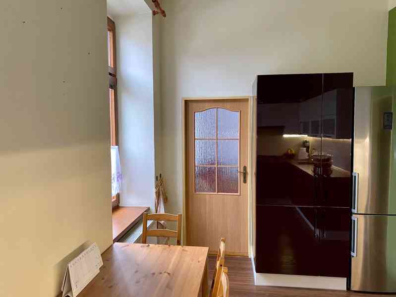 Prodej bytu 3+1 Krnov Mikulášská ul. s garáží - bazar - Hyperinzerce.cz