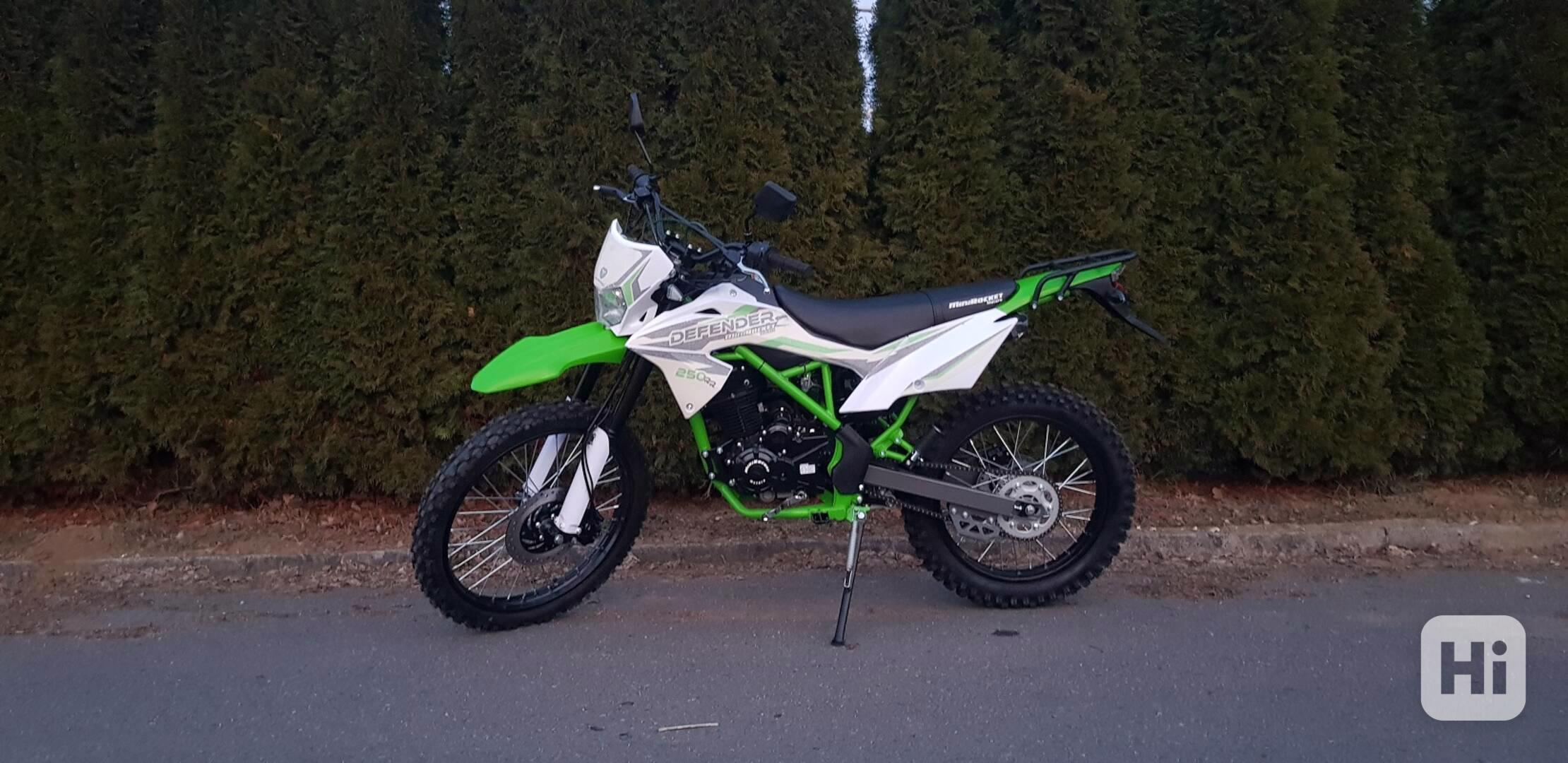 MOTOCYKL DEFENDER CROSS ENDURO 250cc - bazar - Hyperinzerce.cz