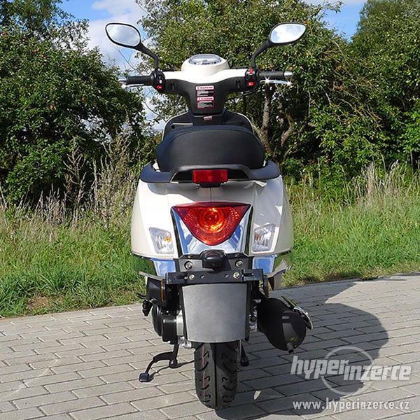Nový skůtr Znen 125cc F-8 - bazar - Hyperinzerce.cz