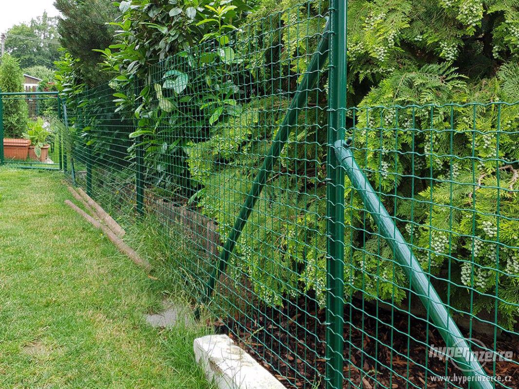 Svařované pletivo poplastované - na plot - bazar - Hyperinzerce.cz