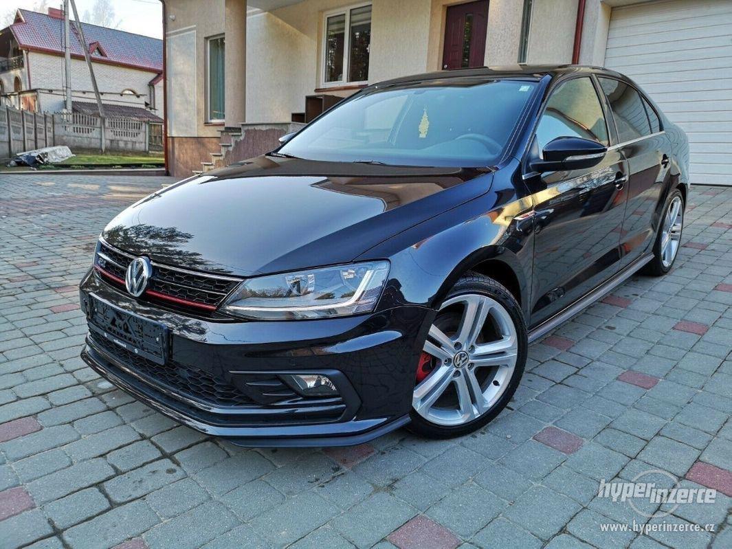 Volkswagen Jetta 2.0 TFSI DSG - bazar - Hyperinzerce.cz