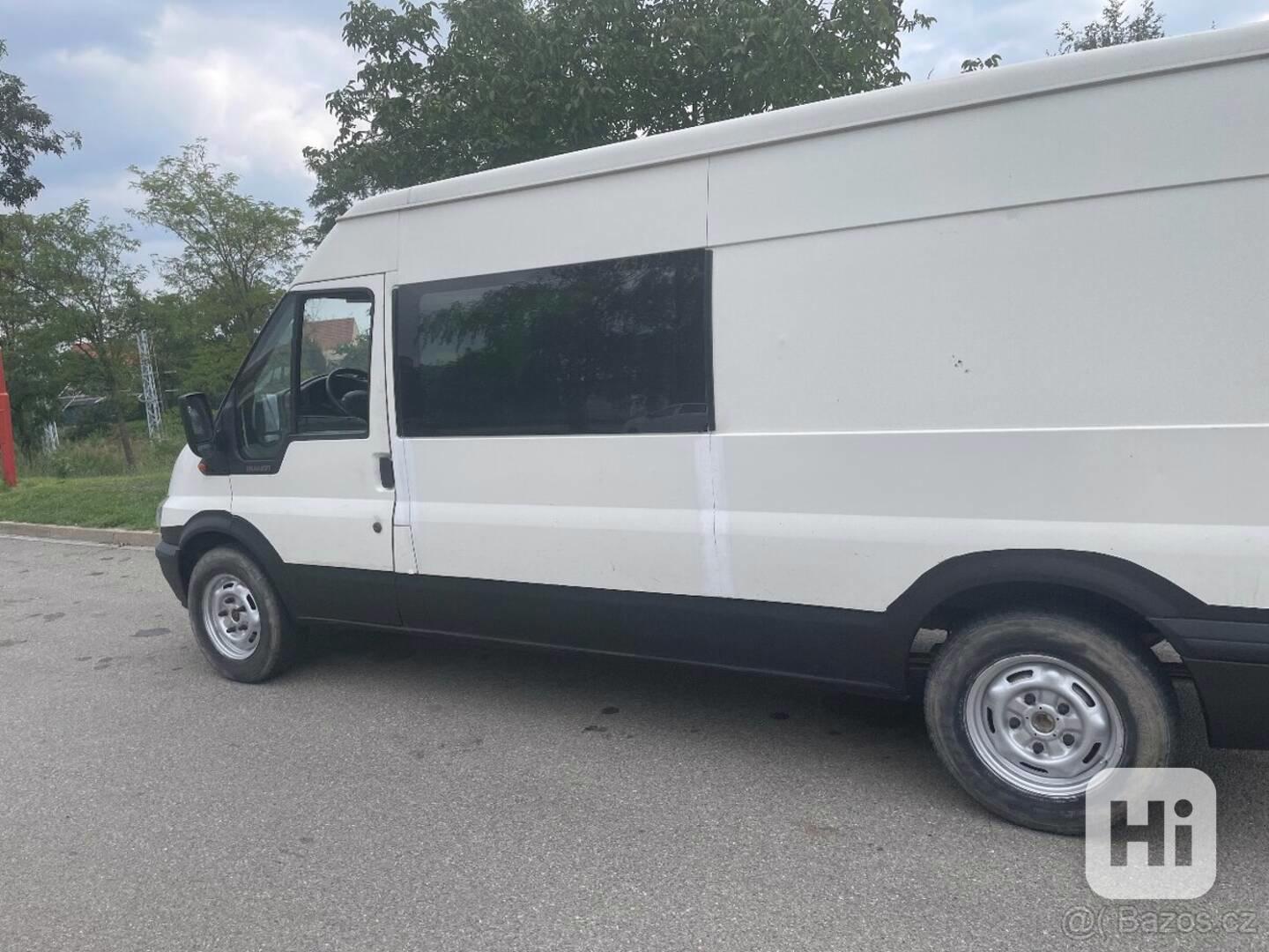 Ford Transit 2.4 D,88 Kw,6-ti místný - bazar - Hyperinzerce.cz