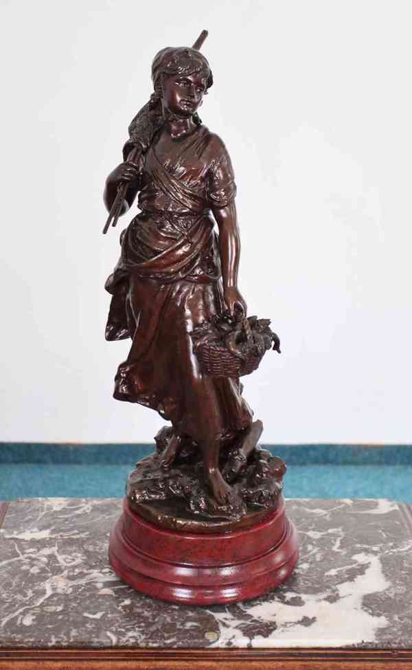 Starožitná socha - Jean-Baptiste Gaspard Deburau z roku 1920 - bazar ...