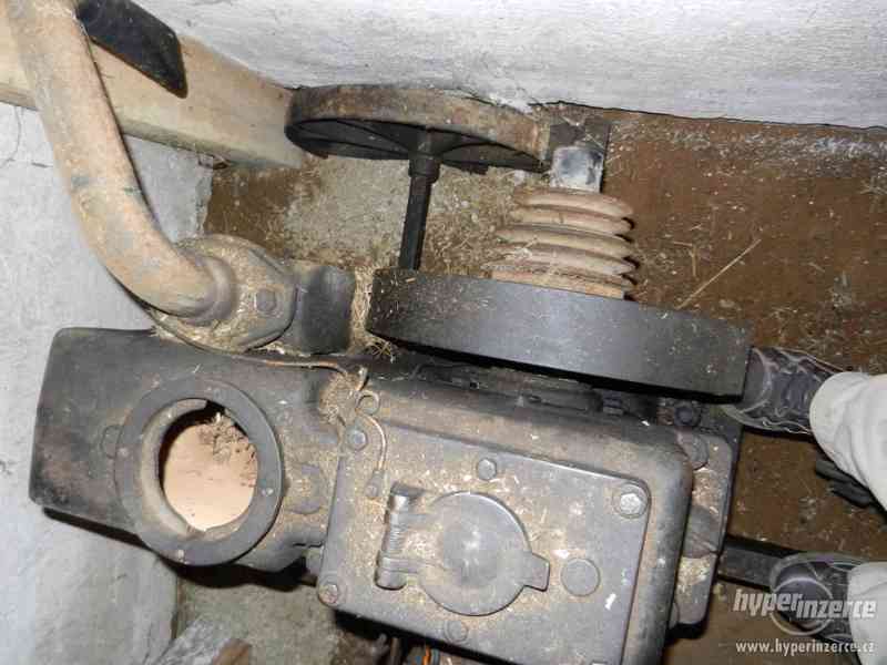 Historický naftový motor - Dvoutaktní - bazar - Hyperinzerce.cz