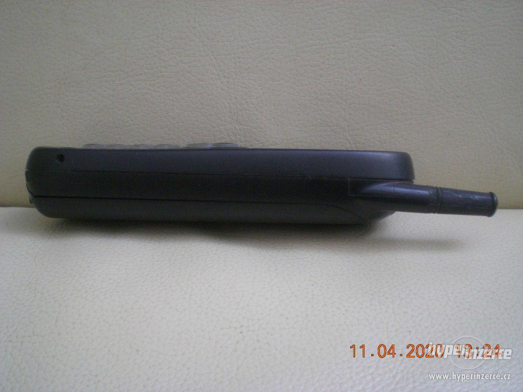 Motorola d520 - mobilní telefony z r.1999 - bazar - Hyperinzerce.cz