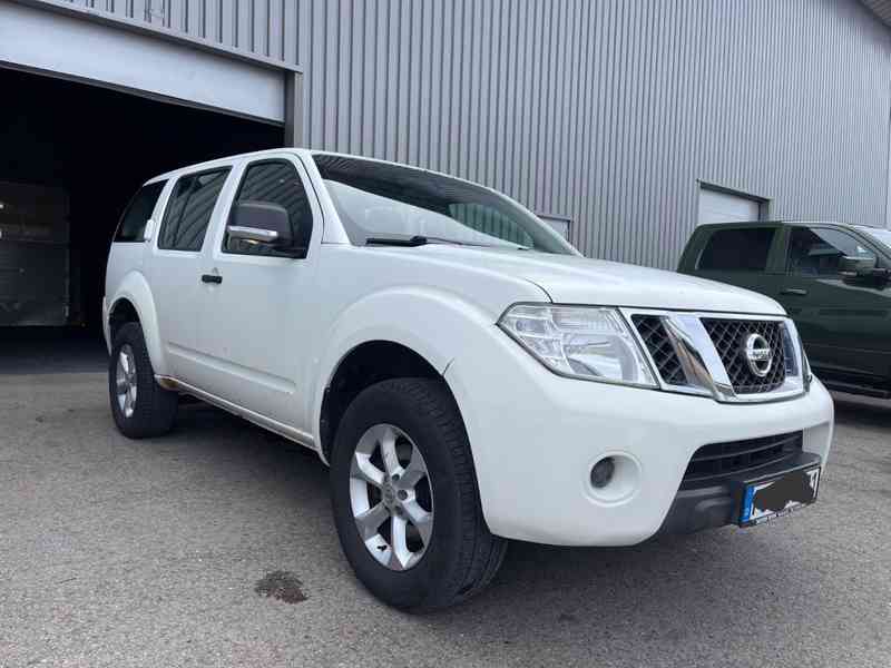 Nissan Pathfinder 2.5 dCi 4WD 140kw - bazar - Hyperinzerce.cz