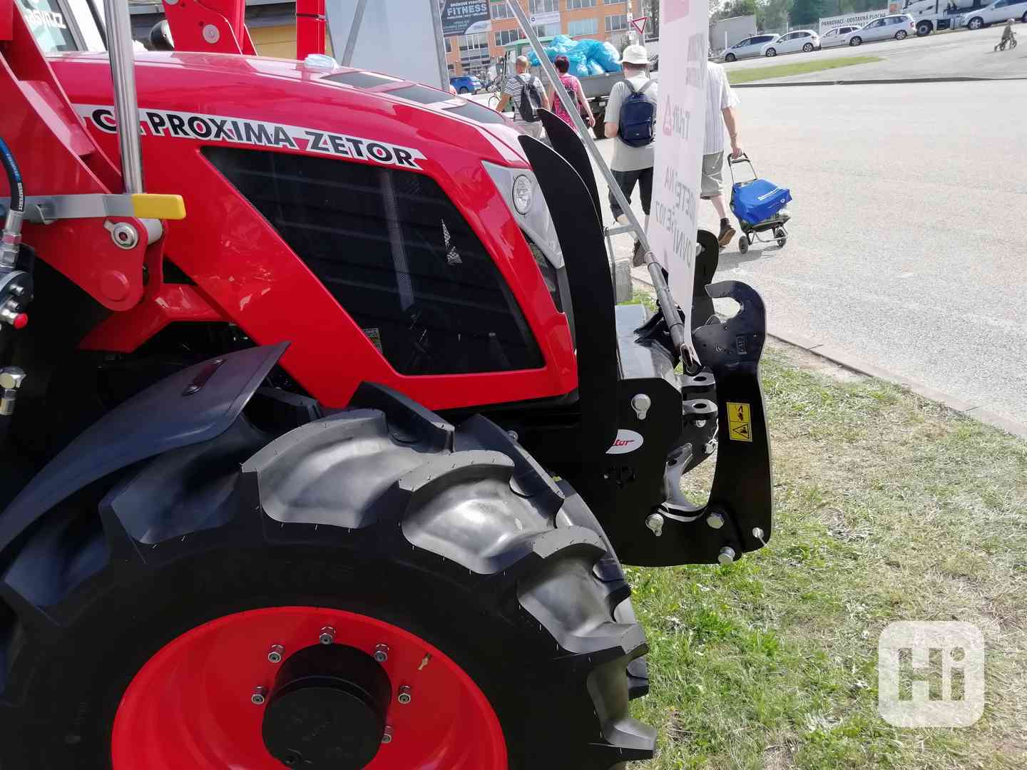Přední tříbodový závěs (čelní hydraulika) na traktor Zetor - bazar ...