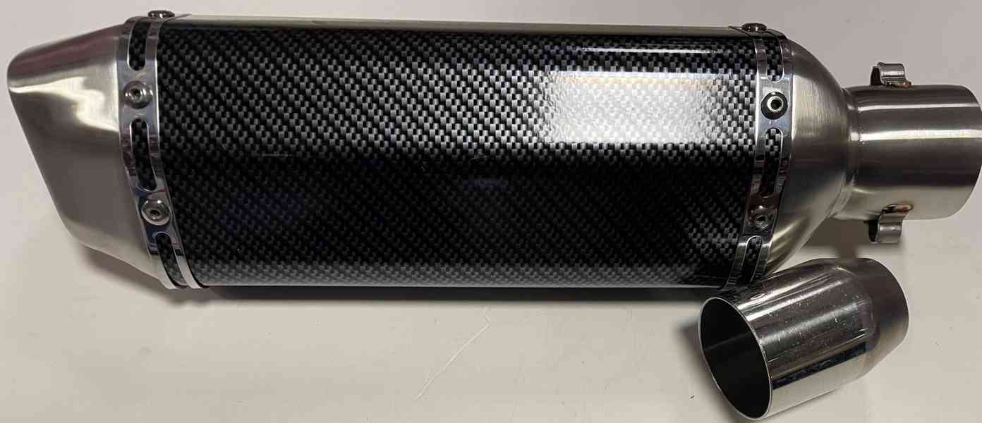 Laděný výfuk akrapovic design - carbon- stříbrný konec - bazar ...