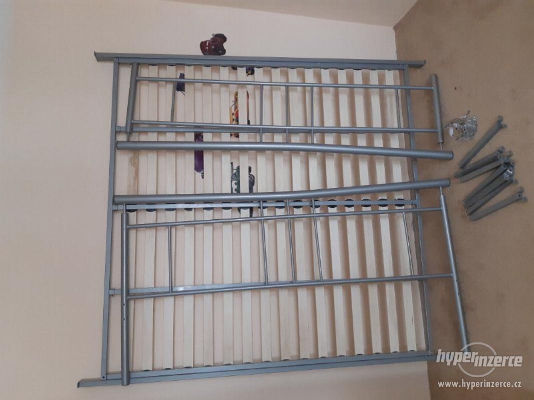 Kovová postel, 180x200cm (postel+rost) - bazar - Hyperinzerce.cz