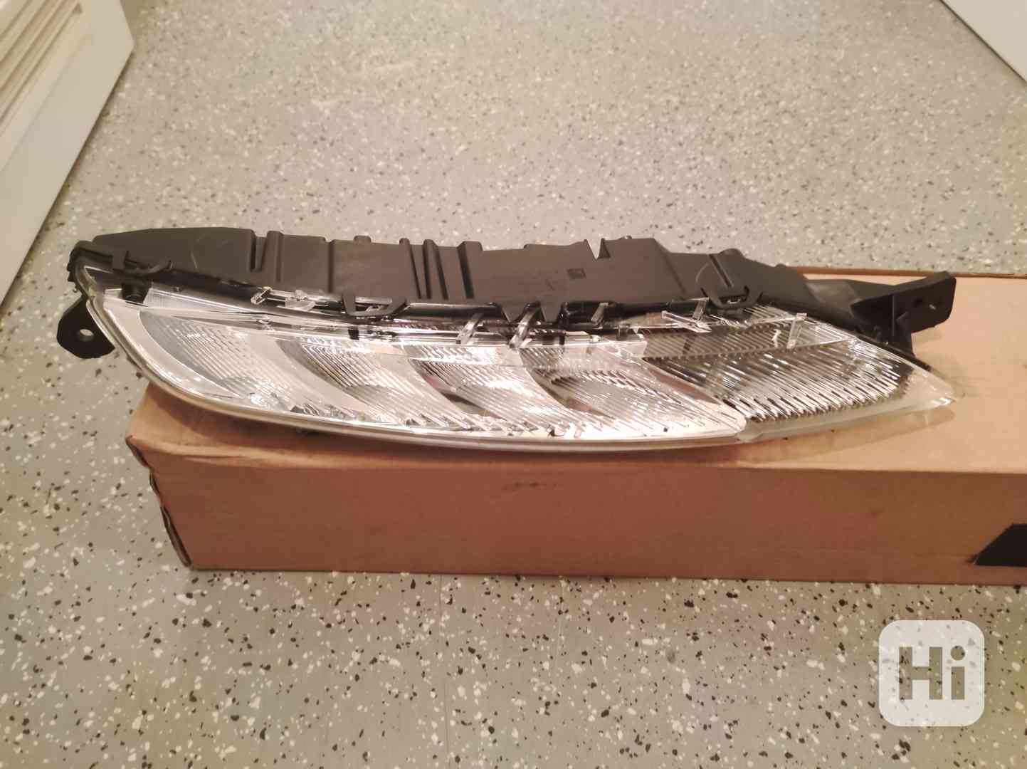 PP denní světlo Citroen C4 Picasso/Spacetourer stříbrné - bazar ...