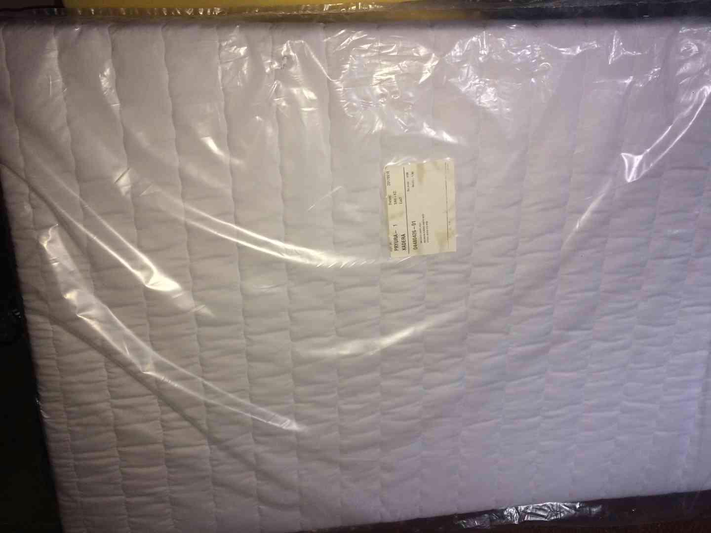 Matrace Carry Poly 90x200x9cm - bazar - Hyperinzerce.cz