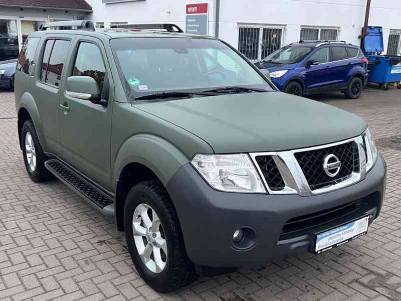 Nissan Pathfinder 2.5 dCi SE 4x4 140kw - bazar - Hyperinzerce.cz