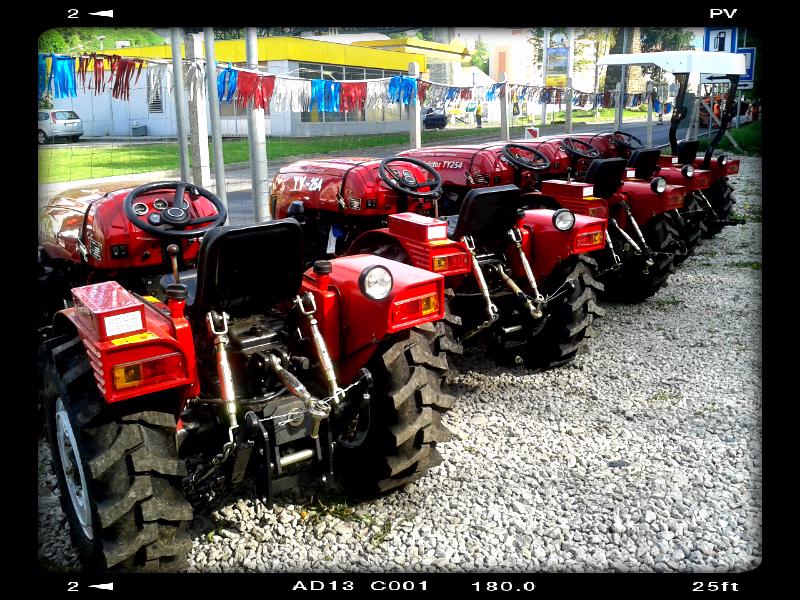 novy malotraktor agromaster 254 3valec 4x4 25koni - bazar - Hyperinzerce.cz