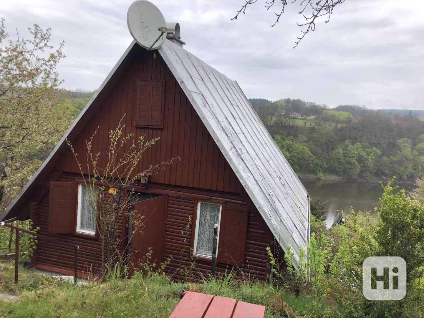 Prodej chaty s vlastním pozemkem 390 m2, Albrechtice nad Vltavou - bazar - Hyperinzerce.cz