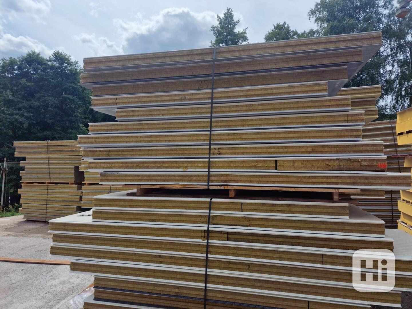 Sendvičové panely + střešní PUR panely - bazar - Hyperinzerce.cz