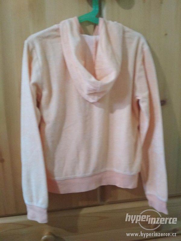 Dívčí domácí oblečení - bazar - Hyperinzerce.cz