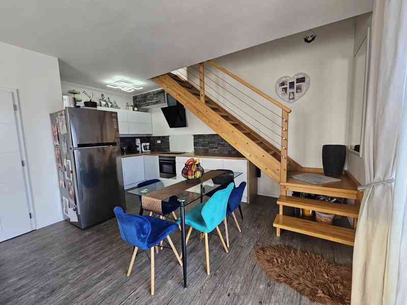 Prodej mezonetového bytu 3+kk se zahradou, Chotětov, okr. Ml - bazar - Hyperinzerce.cz