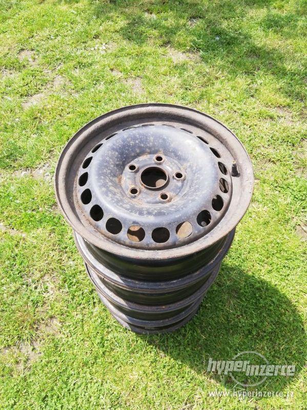 Plechové disky 5x112 - bazar - Hyperinzerce.cz