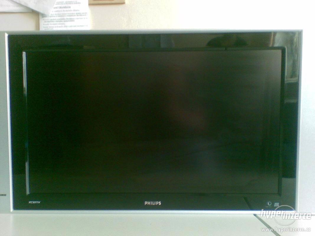 LCD televizor Philips 32 PF 7320 - bazar - Hyperinzerce.cz