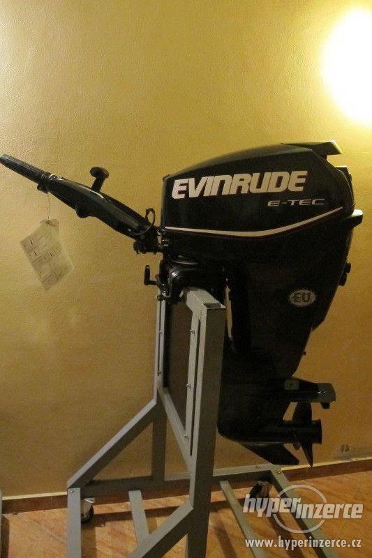 EVINRUDE 30HP, E-TEC, S - bazar - Hyperinzerce.cz