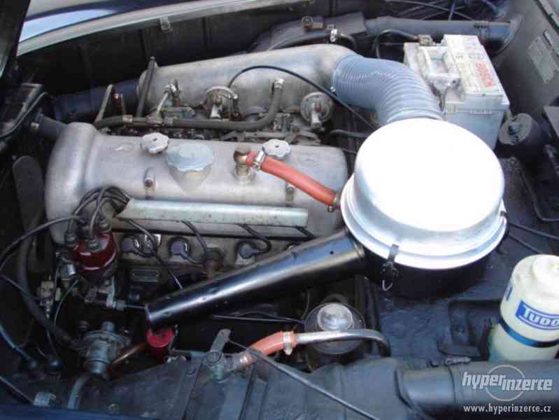 Mercedes 190 SL - bazar - Hyperinzerce.cz