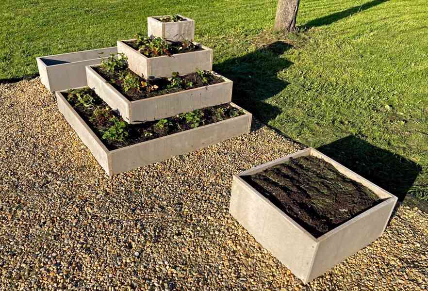 CETRIS - BEZÚDRŽBOVÉ ZÁHONY, PLOTY, FASÁDY, TERASY - bazar - Hyperinzerce.cz